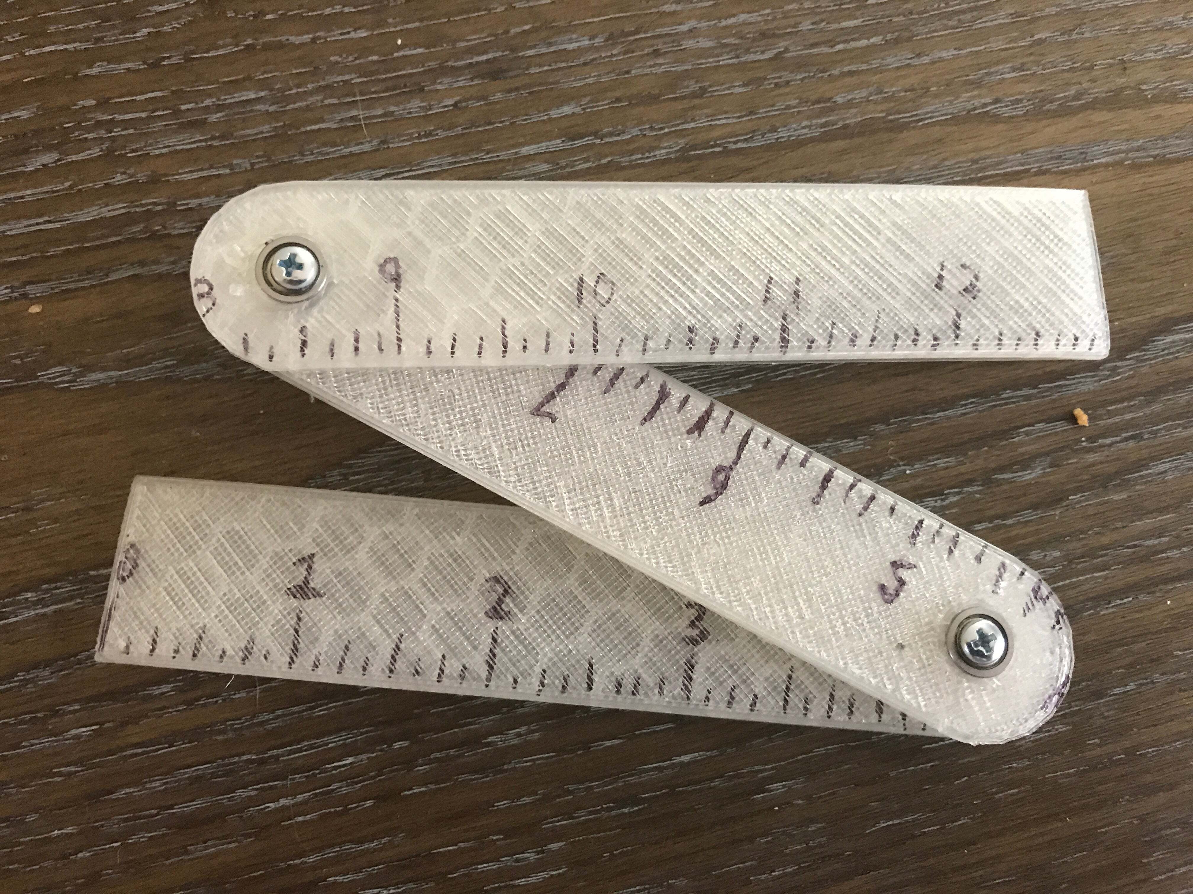 Free STL file Foldable Ruler (13in/33cm) 📏 ・Object to download and to ...